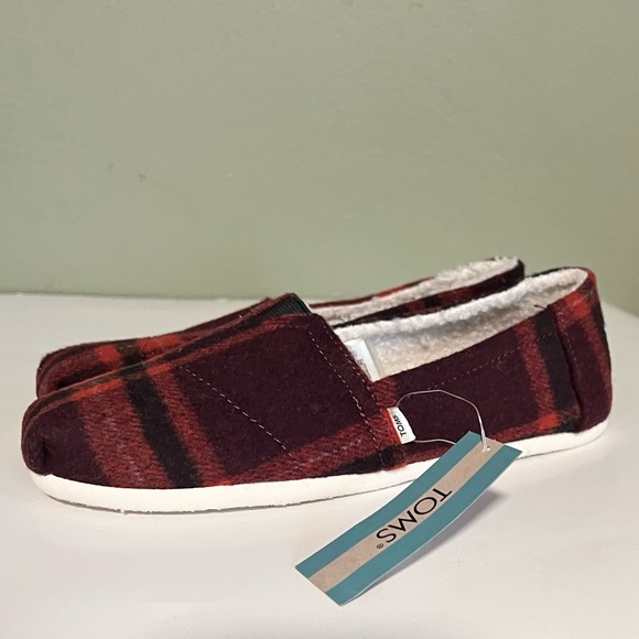 Toms | Shoes | Brand New Toms Red Black Plaid Faux Shearling Slip On ...